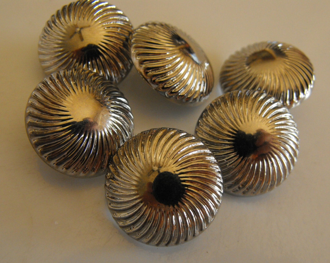 10 Silver Spiral Smooth Center Round Shank Buttons Size 13/16". - Etsy