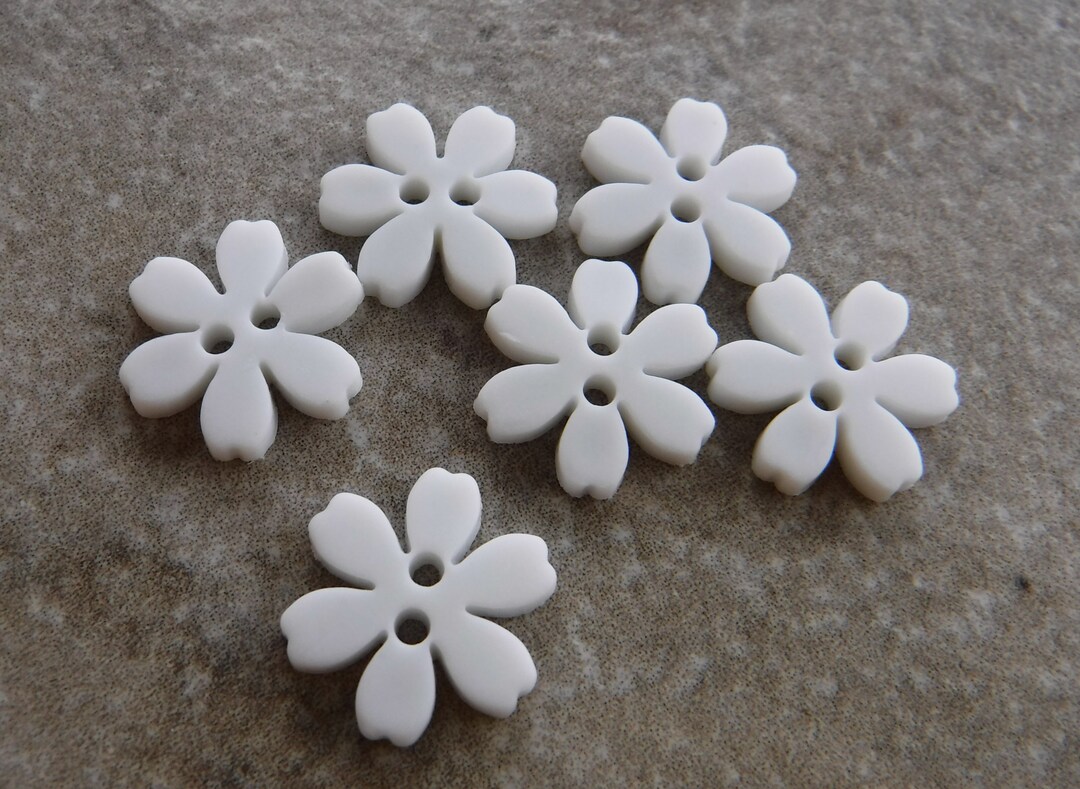 6 White Primrose Small Flower Buttons Size 9/16" - Etsy