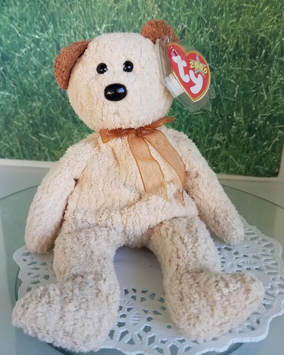 Huggy the bear beanie baby store