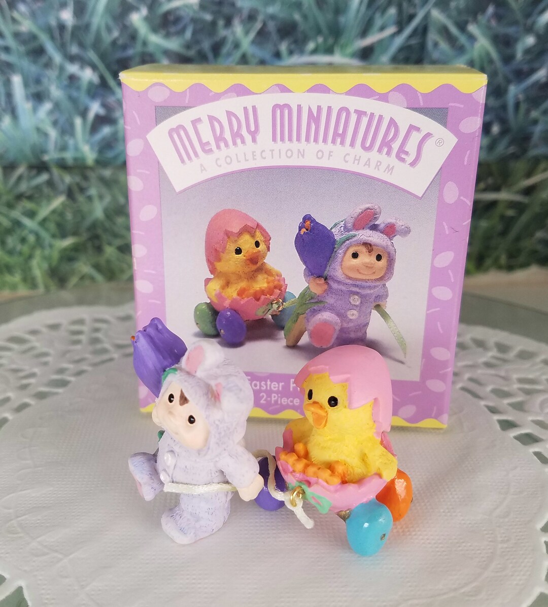 Easter Parade Hallmark Merry Miniatures Set Easter 1997 - Etsy