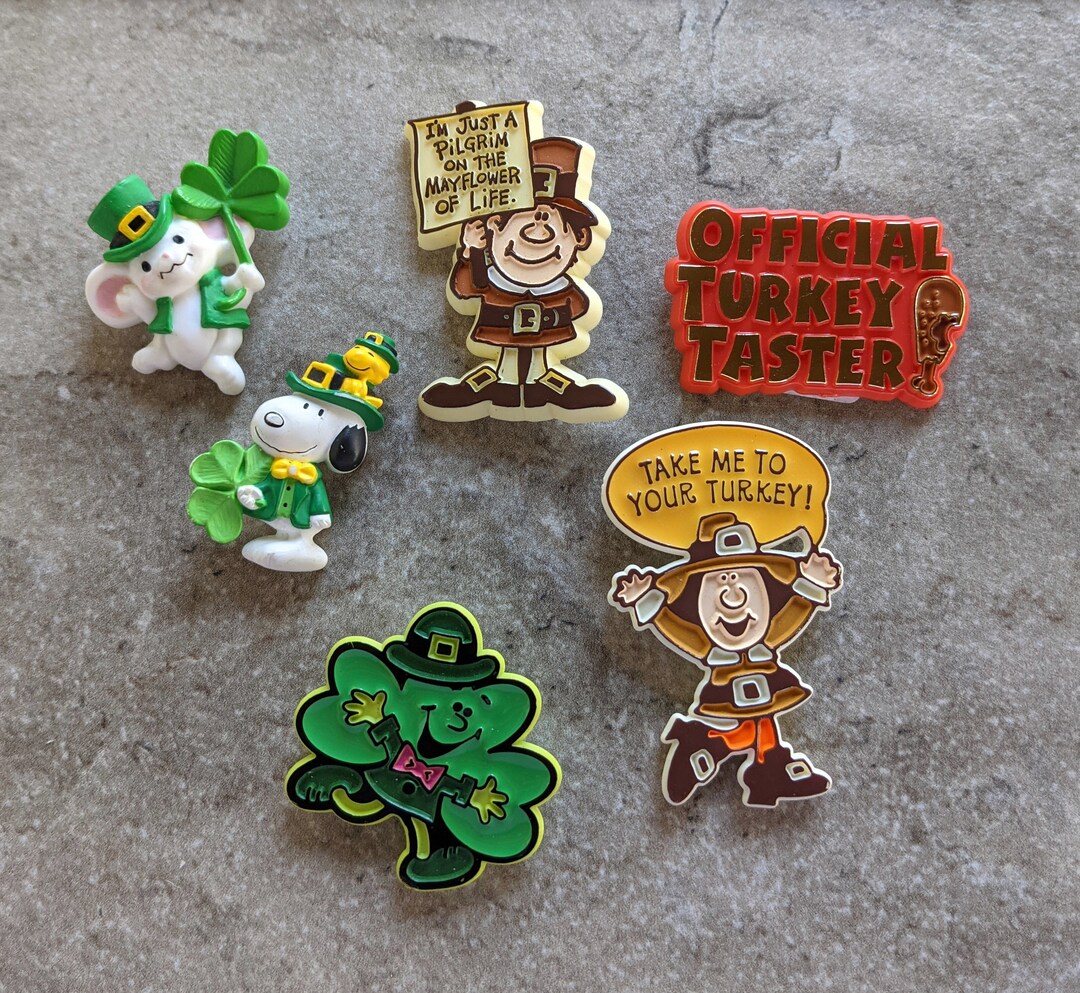 Vintage Hallmark Holiday Lapel Pins - Etsy