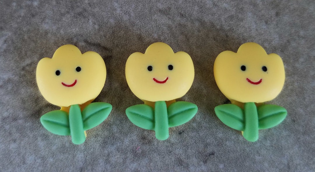 3 Tulip Smiley Yellow Flat Back Buttons Size 1/2 - Etsy