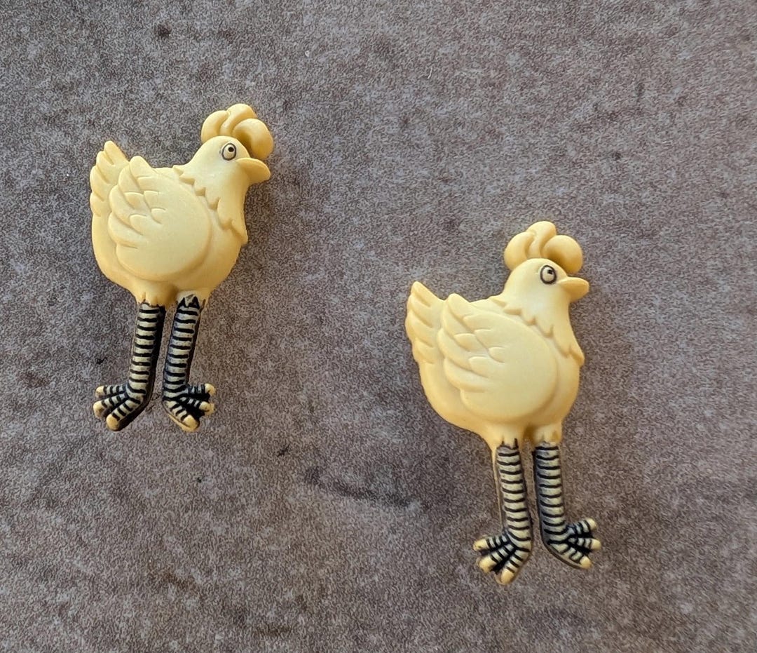 2 Farm Animal Chicken Shank Buttons Size 11/16" - Etsy