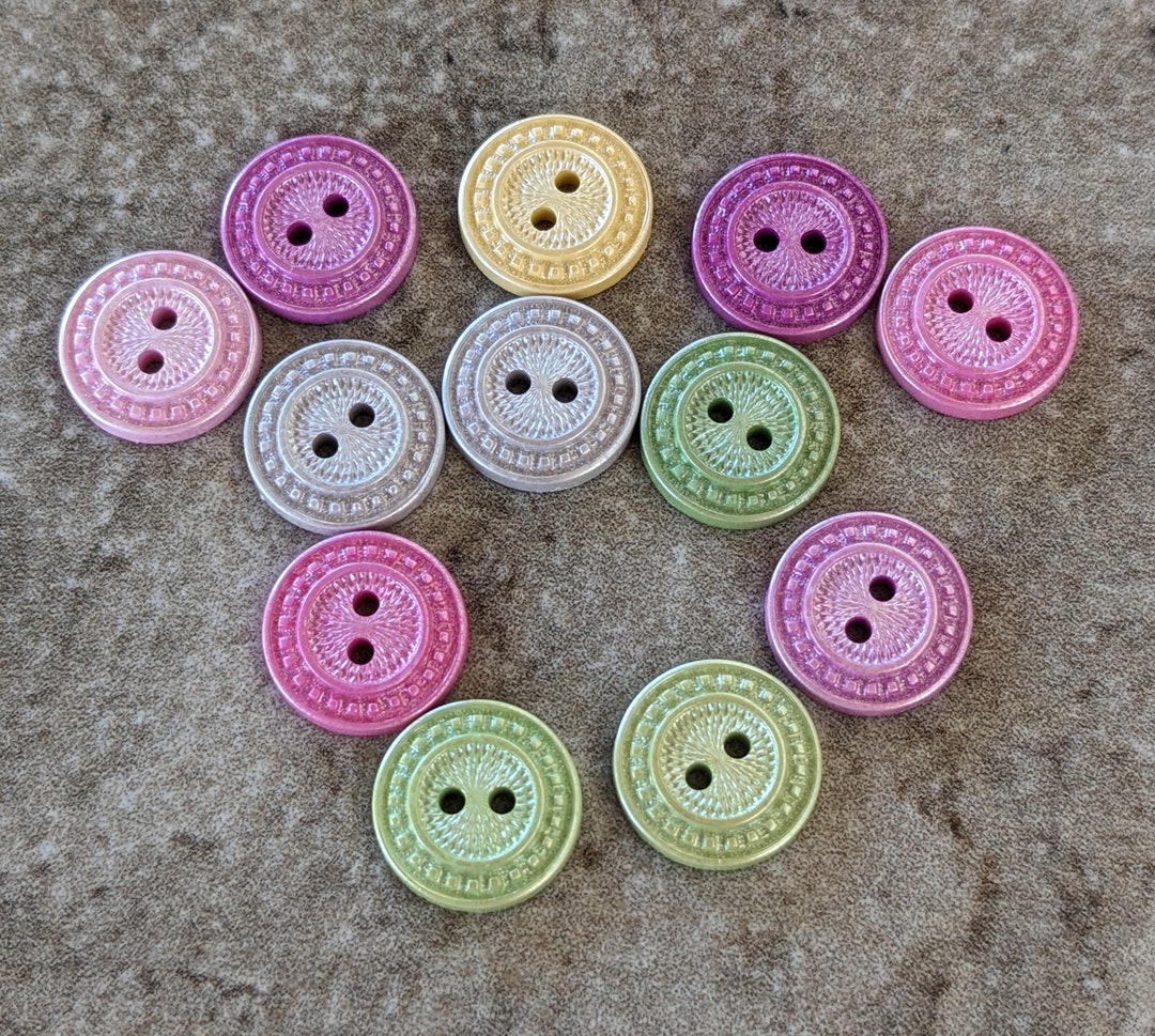 12 Dashed Edge Small Round Buttons Size 1/2" You Choose the Color - Etsy