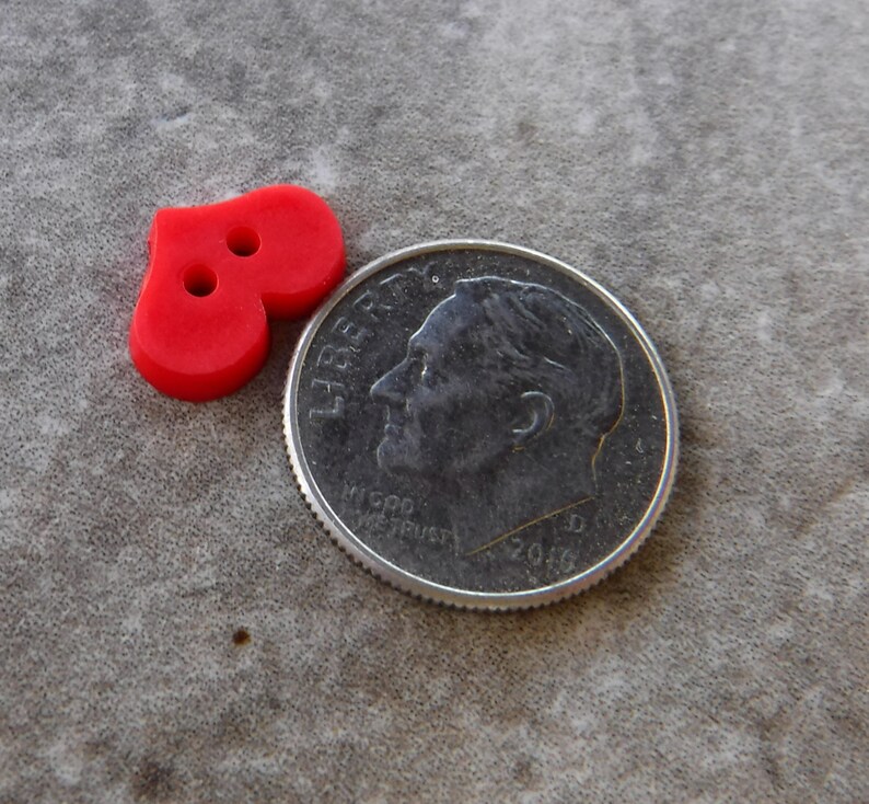 10 Small Flat Hearts Buttons Size 7/16 - Etsy