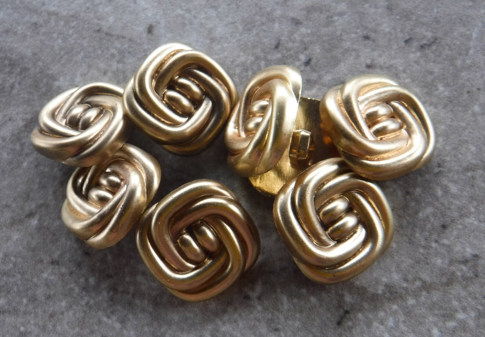 8 Gold Painted Square Shank Buttons Size 3/4" - Etsy