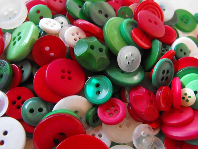 Christmas Buttons 100 Bulk Assorted Round Multi Size Crafting - Etsy
