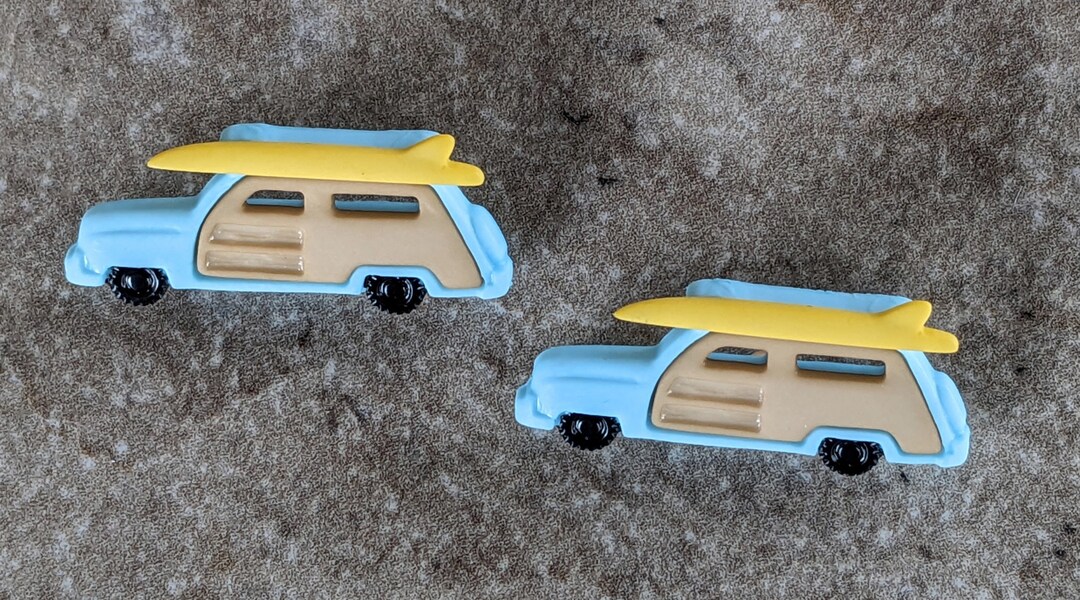 2 Station Wagon With Surfboard Shank Buttons - Etsy