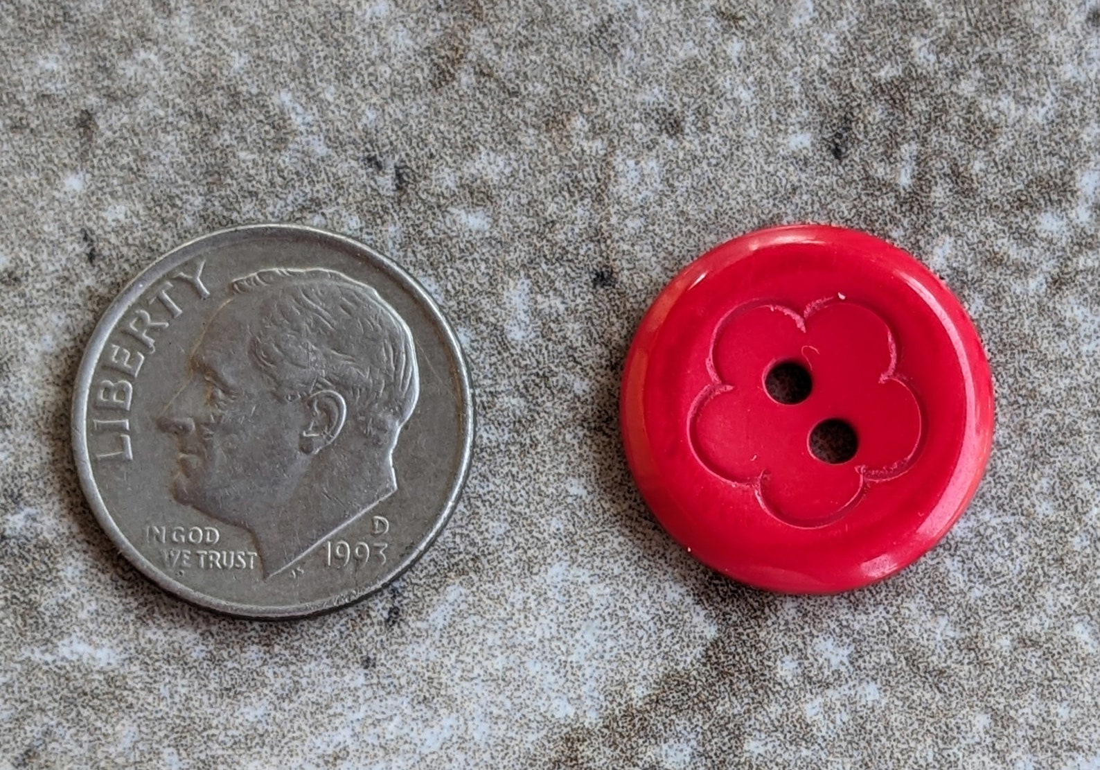 6 Red Shiny Inside Flower Round Buttons Size 5/8" - Etsy