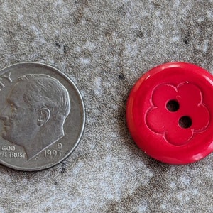 6 Red Shiny Inside Flower Round Buttons Size 5/8" - Etsy
