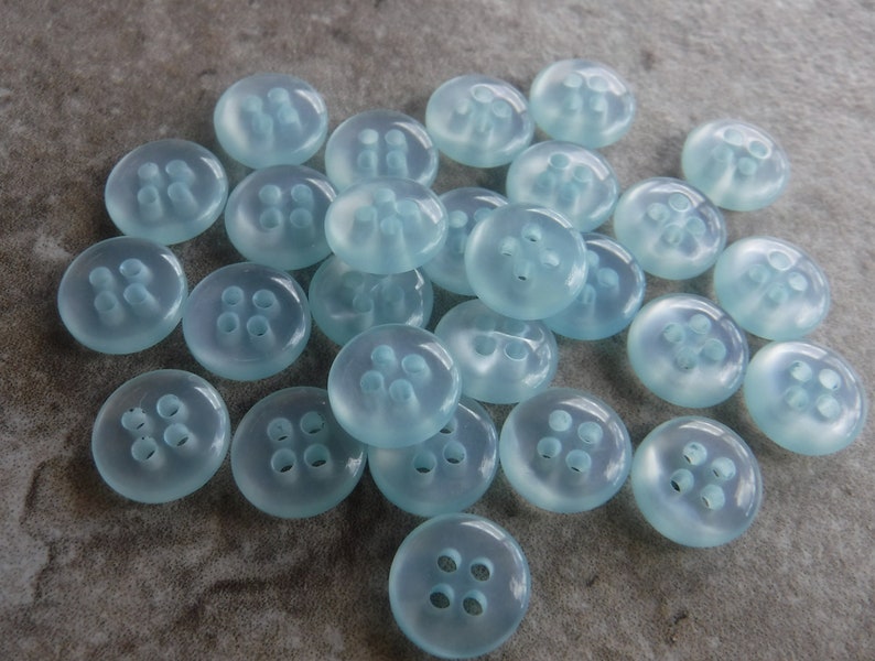 18 Baby Blue Bubble Large Round Buttons Size 7/16 | Etsy
