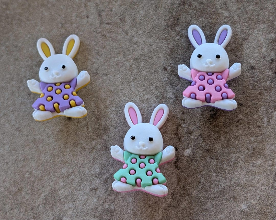 2 Polka Dot Bunnies Shank Buttons Size 3/4" Crafting Sewing You Choose ...