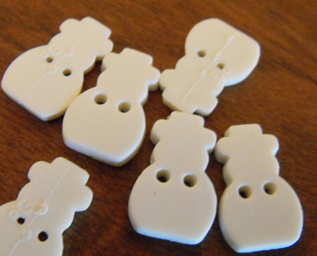6 White Flat Snowman Buttons Size 7/16" - Etsy