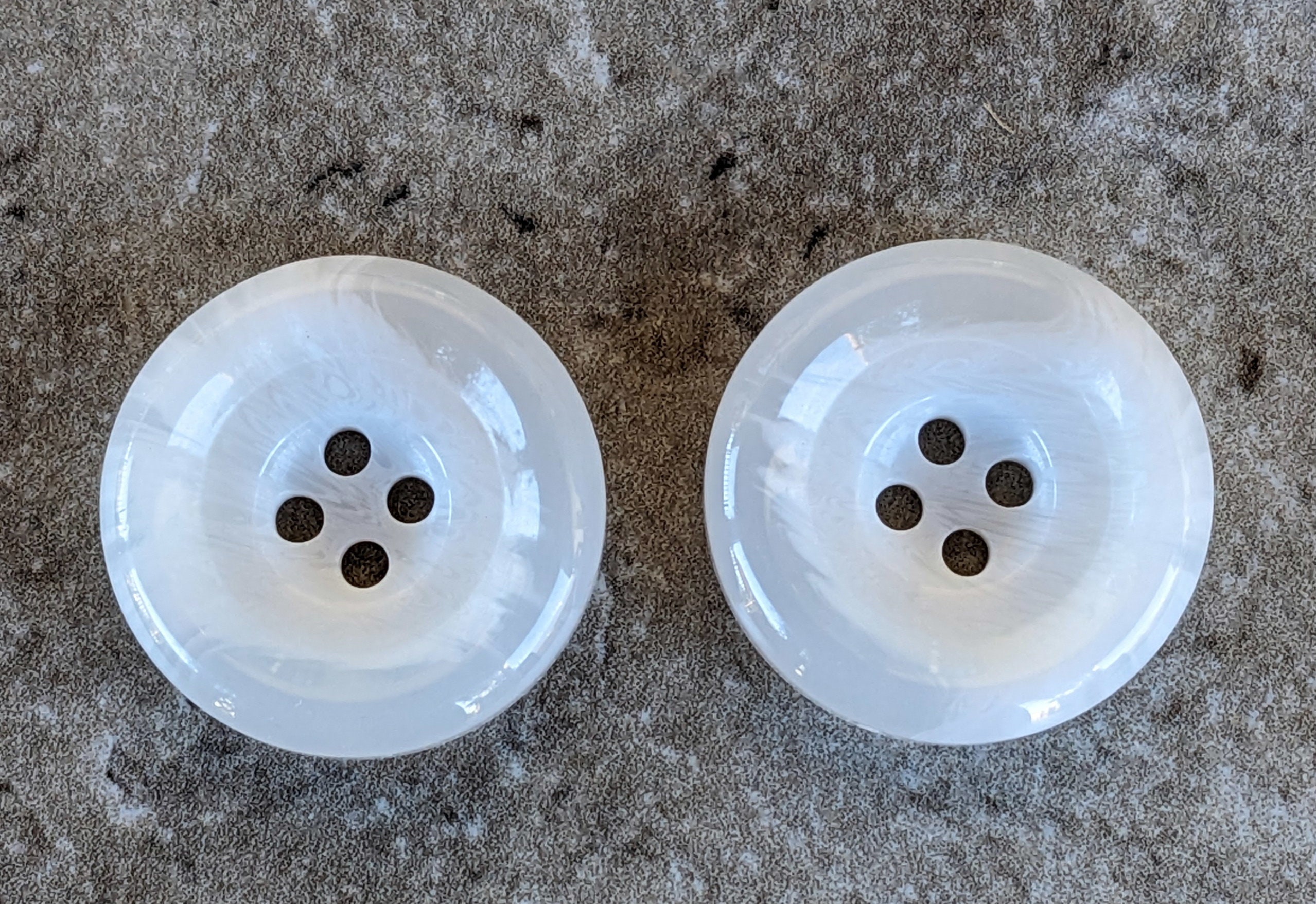 2 White Lare Frosted Round Buttons Size 1 3/16" - Etsy