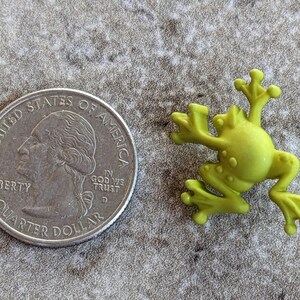 2 Leaping Frog Shank Buttons Size 3/4 - Etsy
