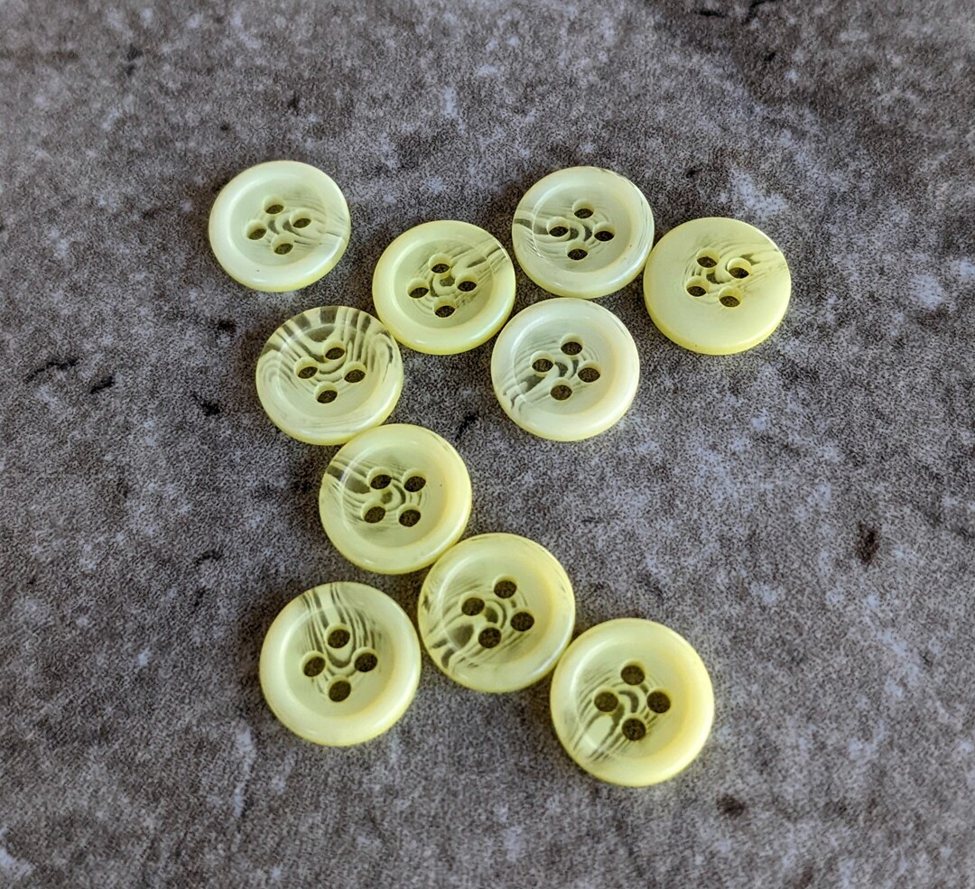 10 Lemon Yellow Swirly Small 4 Hole Round Buttons Size 3/8" - Etsy