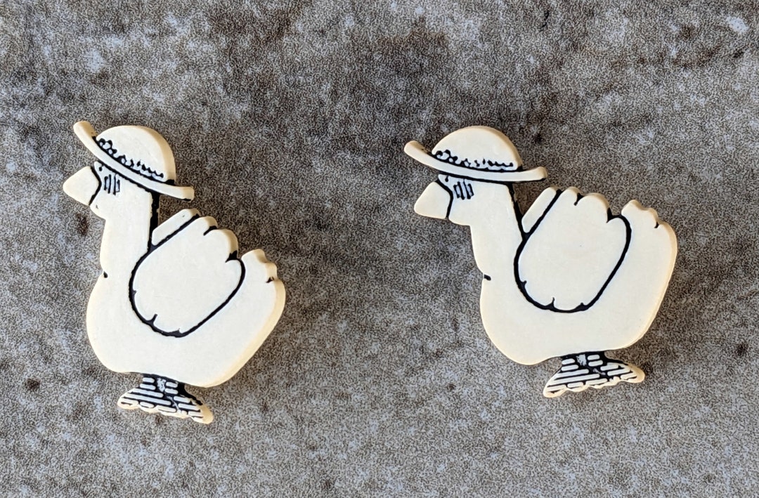 2 Mother Duck Shank Buttons Size 1 1/8" - Etsy