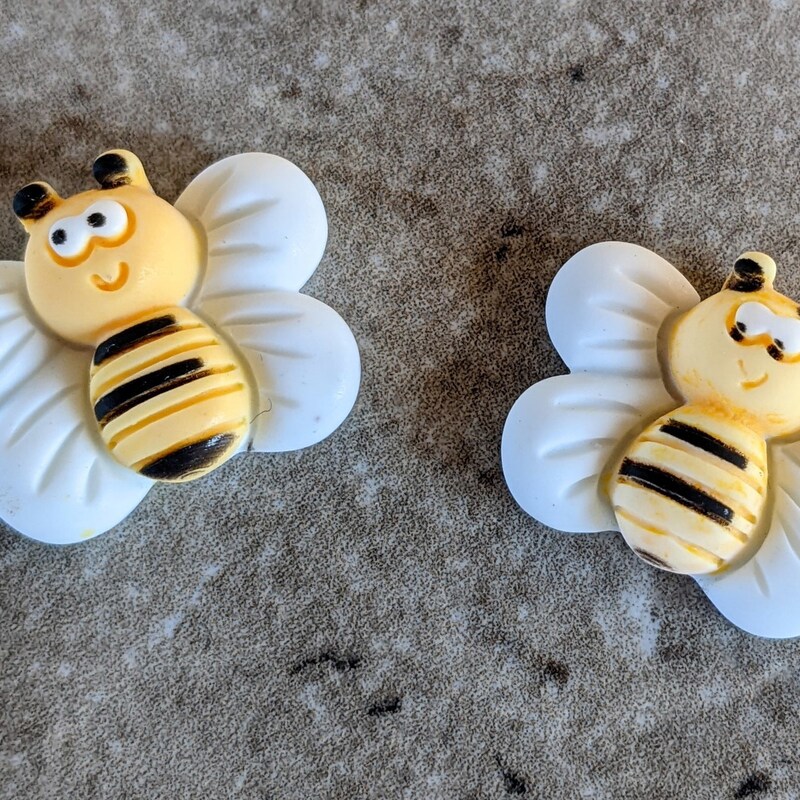 Bee Buttons - Etsy