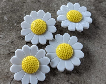 Daisy Buttons - Etsy