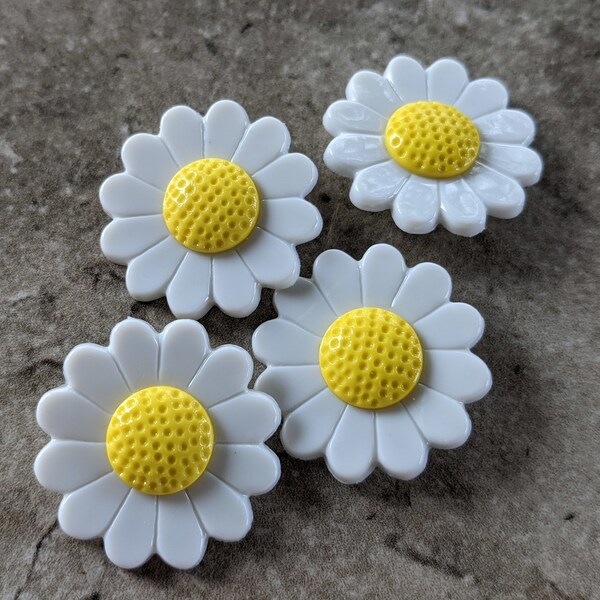 Daisy Buttons - Etsy