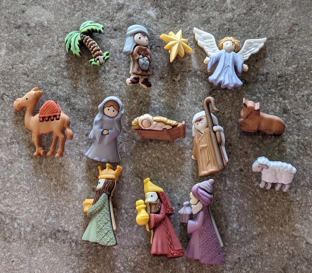 13 Nativity Village Shank Buttons Crafting Sewing - Etsy