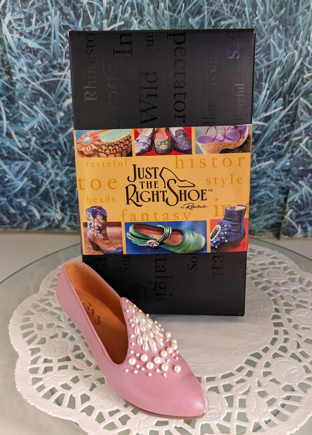 Victorious Just the Right Shoe by Raine Figurine - Etsy