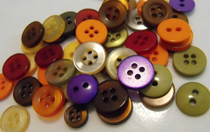 Autumn Buttons, 50 Small Assorted Round Sewing Crafting Bulk Buttons - Etsy