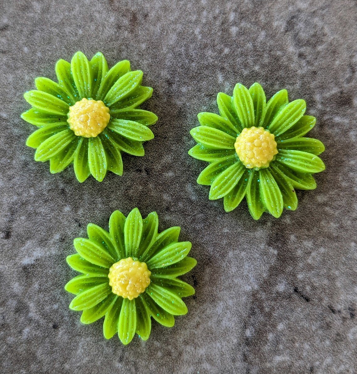 3 Pointed Daisy Glitter Flat Back Embellishment Buttons Size 13/16" You ...