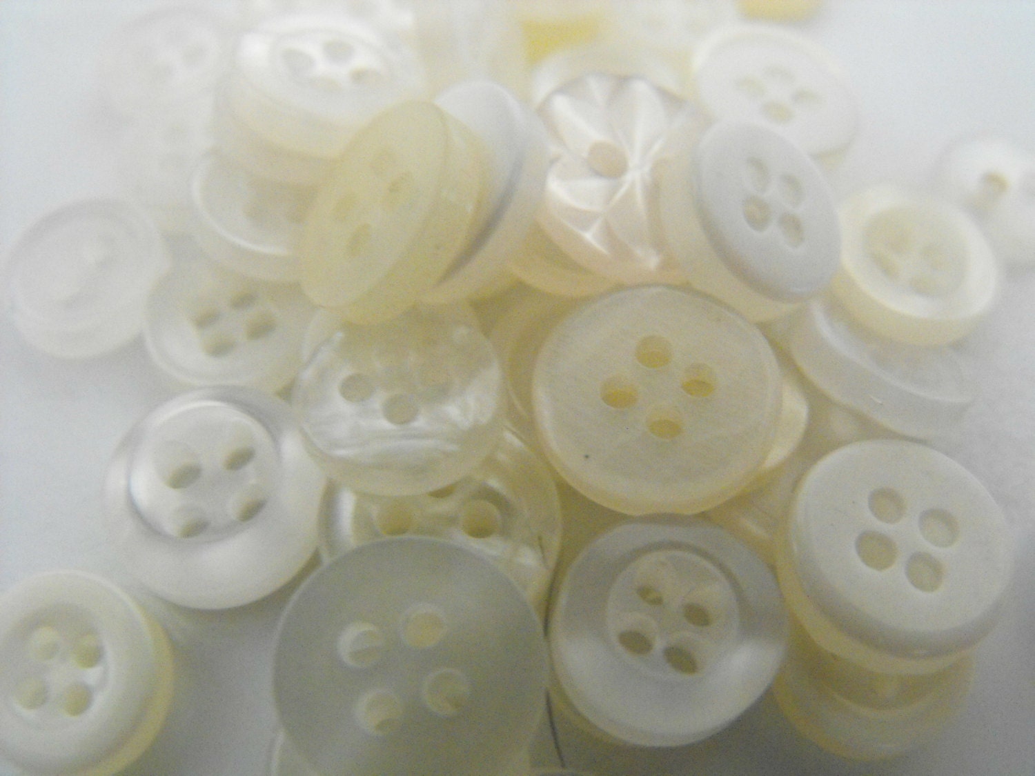 Off White Buttons, 50 Small Assorted Round Sewing Crafting Bulk Buttons ...
