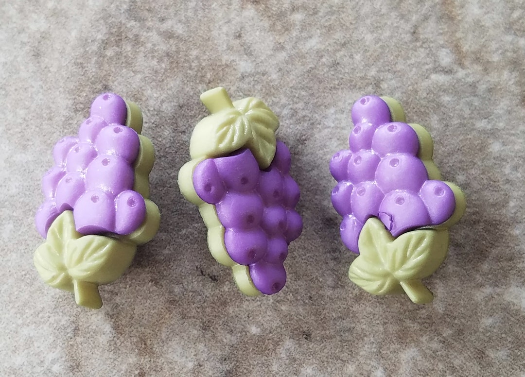 3 Fruit Vine Grapes Shank Buttons Size 1/2" - Etsy