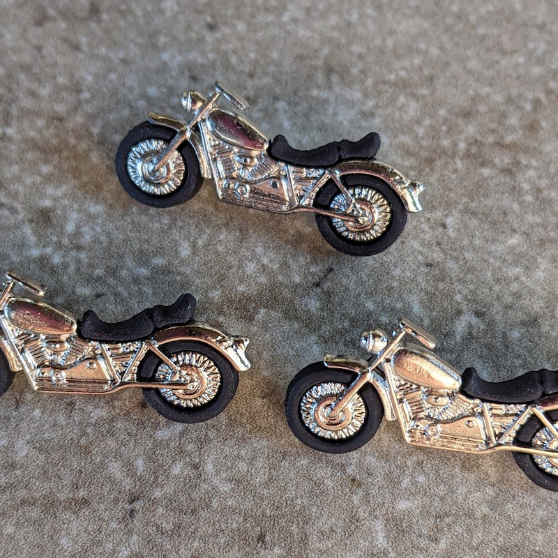 Silver Buttons - Etsy