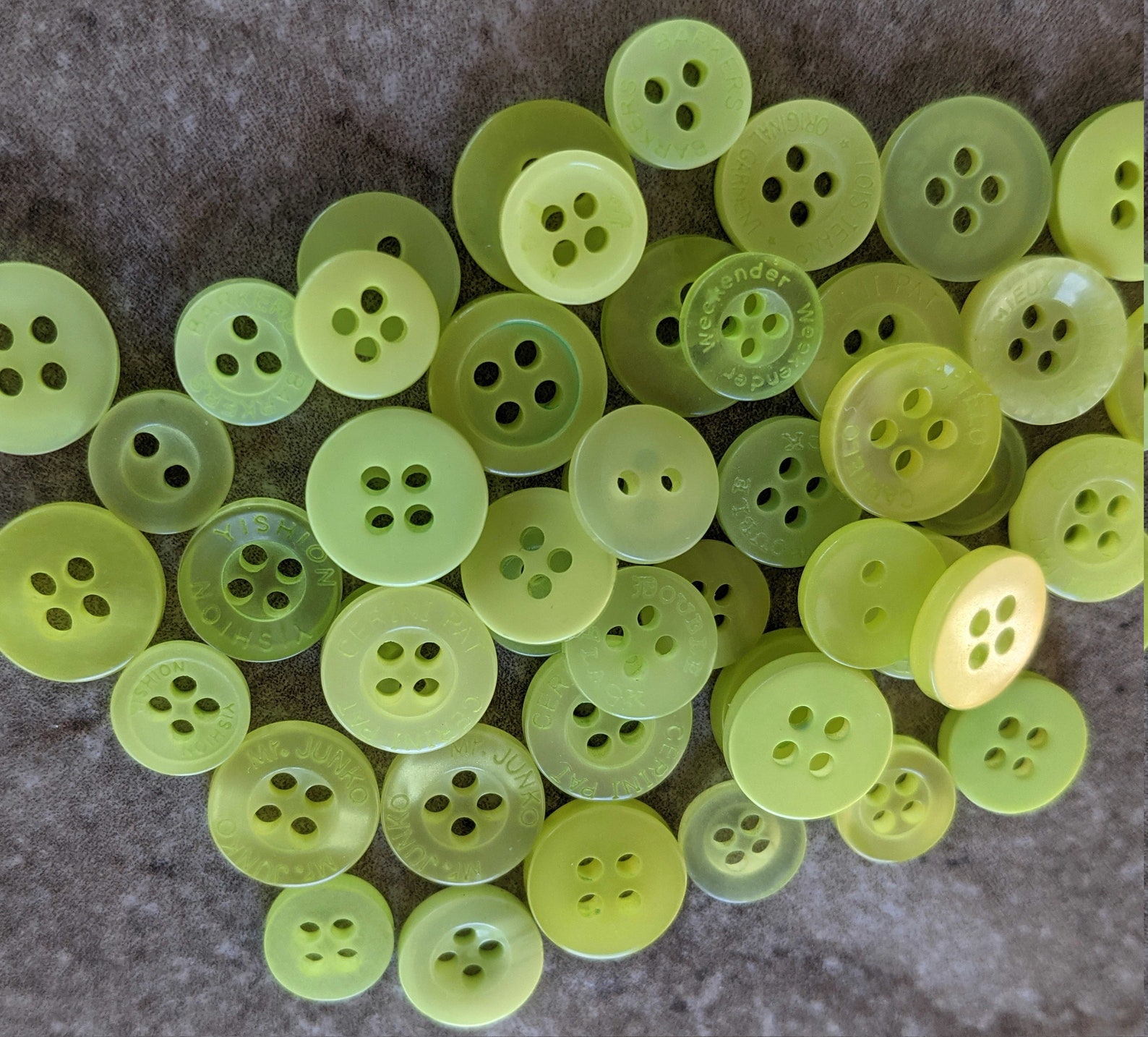 Limeade Green Buttons, 50 Small Assorted Round Sewing Crafting Bulk ...