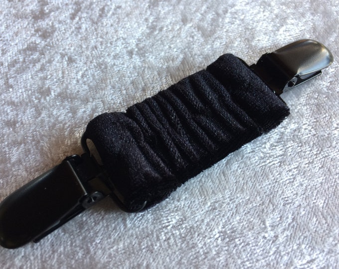 Black Velvet Cinch Clip. Clothing Cinch Clip, Sweater Clip, Dress Clip ...