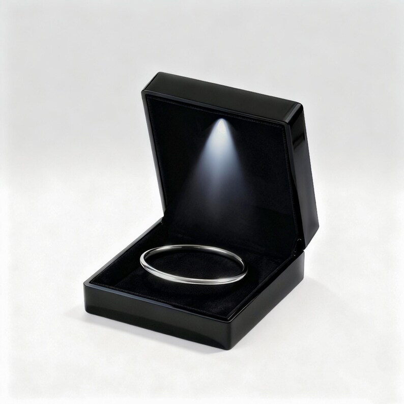 Customised Luxury Black Jewelry Box, Bracelet Storage, Microfiber ...