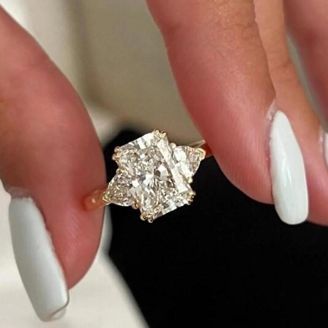 3ct Radiant Cut Moissanite Engagement Ring, Trillion Side Stones Ring ...
