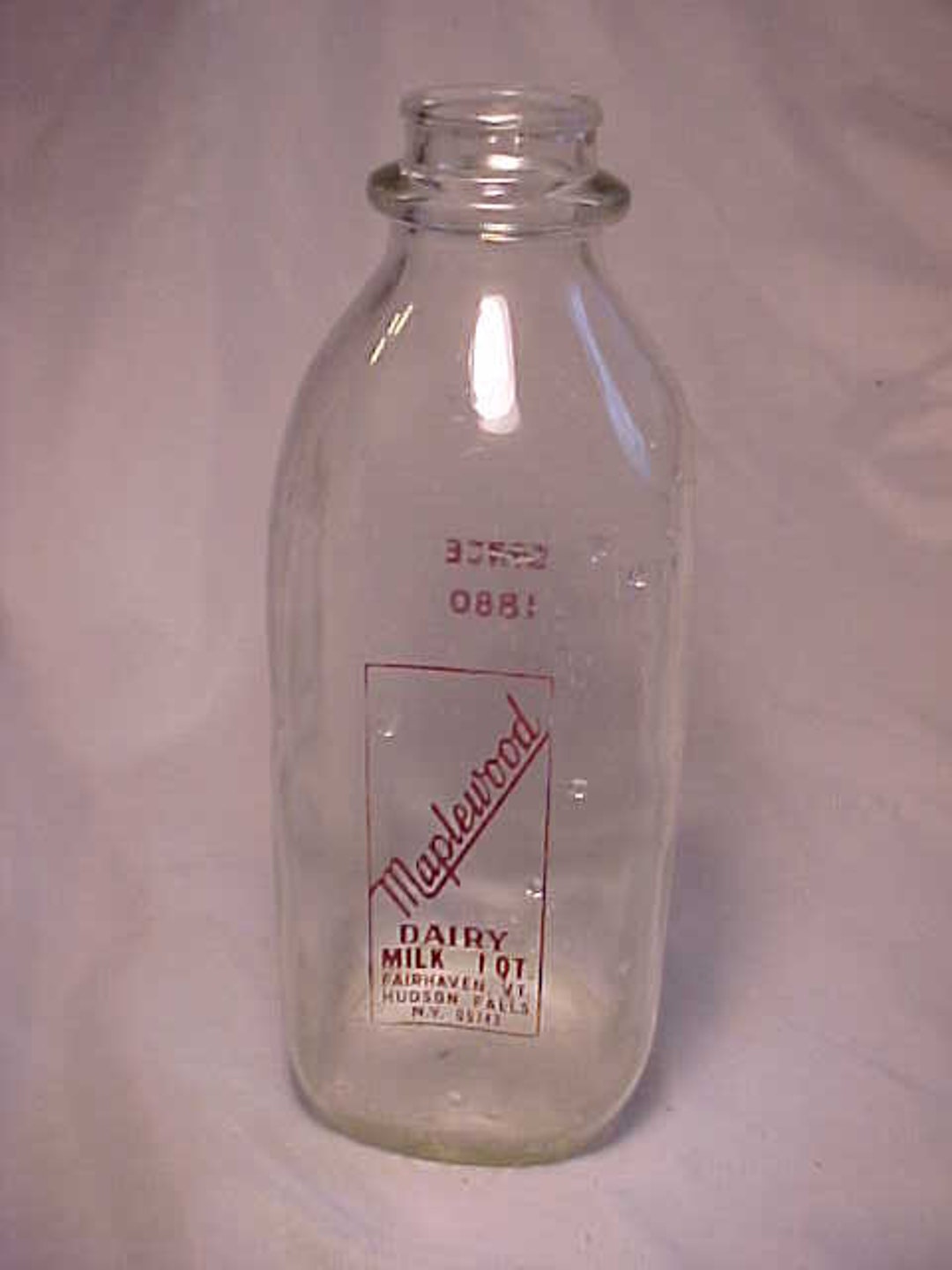 1969 Maplewood Dairy Fair Haven, VT., One Quart Size Clear Glass Maroon ...