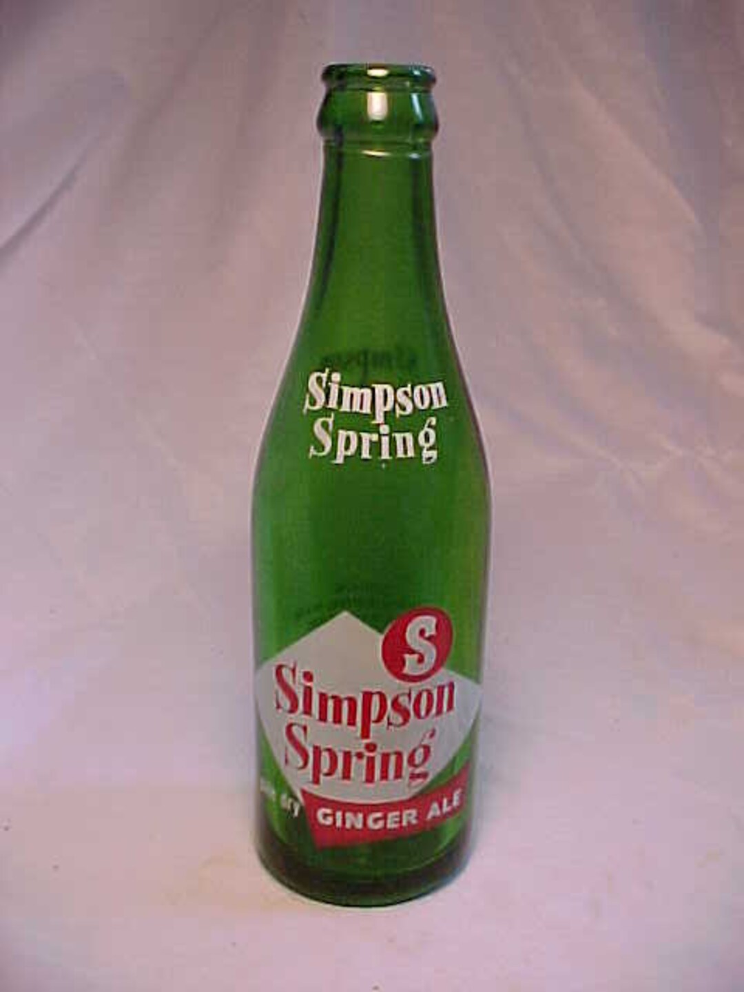 1960-68 Simpson Spring Pale Dry Ginger Ale So. Easton Mass., 8 Ounce ...