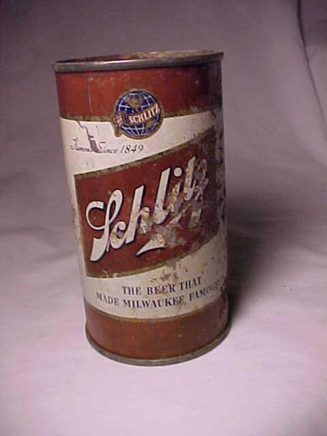 1946 Schlitz the Beer That Made Milwaukee Famous Milwaukee, Wis., EMPTY ...