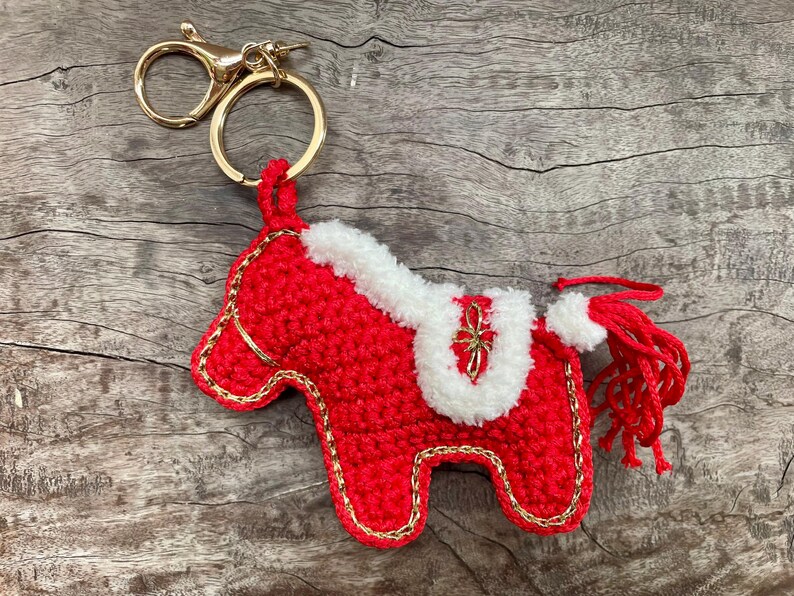 Red Crochet Horse Keychain – Handmade Amigurumi Pony Bag Charm - Etsy ...
