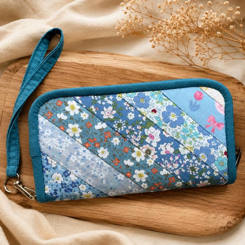 Quilted Wristlet Clutch - Etsy