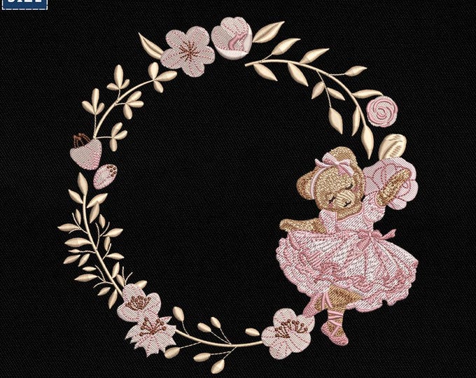 Teddy Bear Monogram Frame Embroidery Design, Teddy Bear Wreath Crest ...