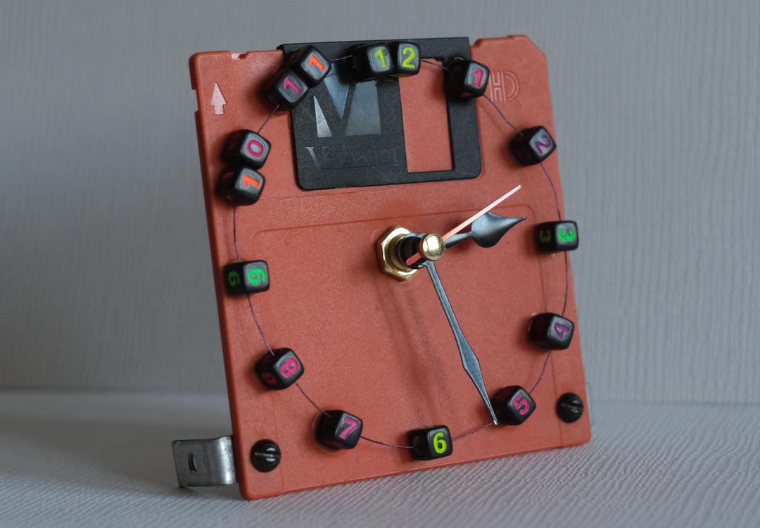 Unique Desk Clock, Floppy Disk Clock, Recycled Computer Clock, Gift for ...