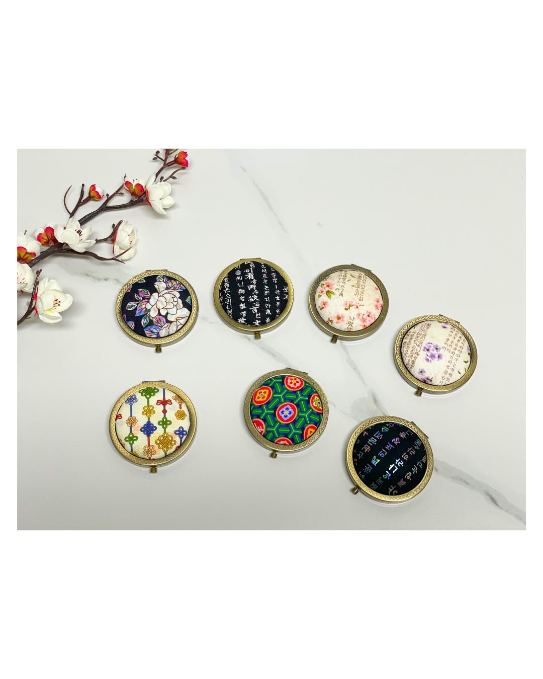 Korean Traditional Mirror | Double Sided Pocket Mirror With Magnifying ...