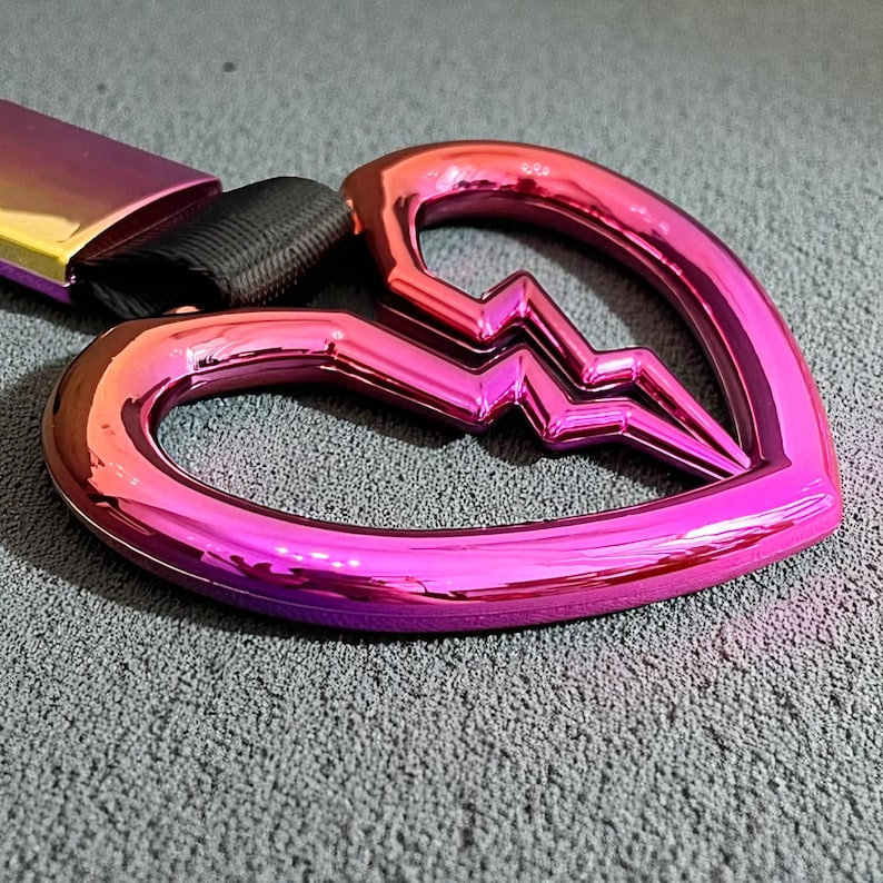 Broken Heart Tsurikawa - JDM Drift Charm Handle - Car Accessory for ...