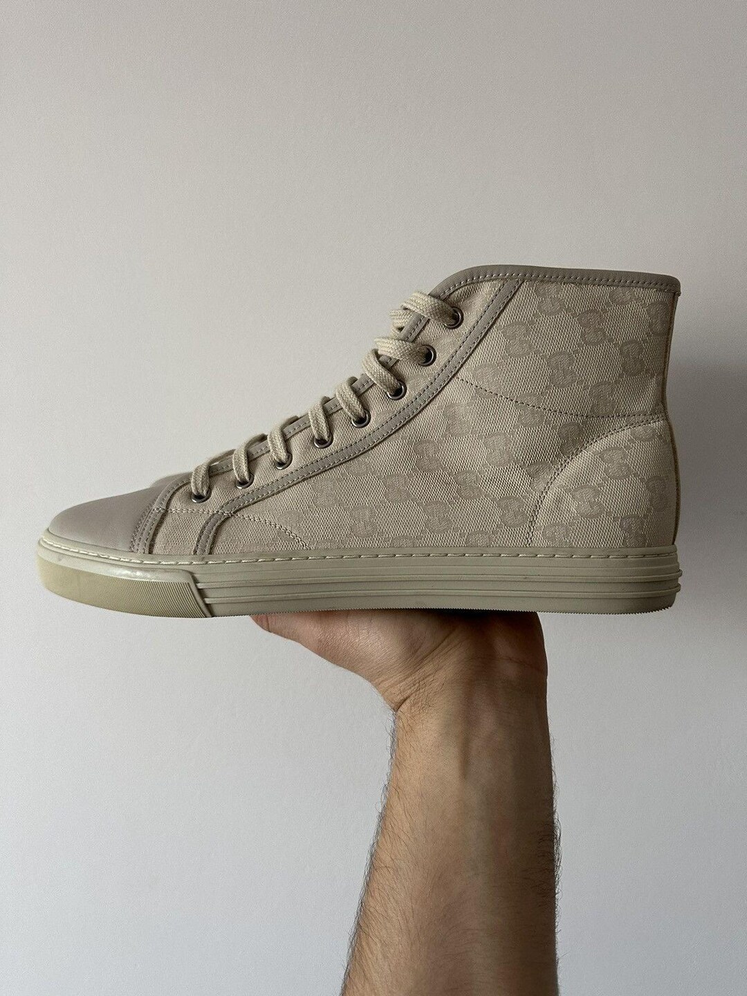 Gucci GG Monogram Supreme High Top Sneakers US11.5 Logo Print Canvas ...