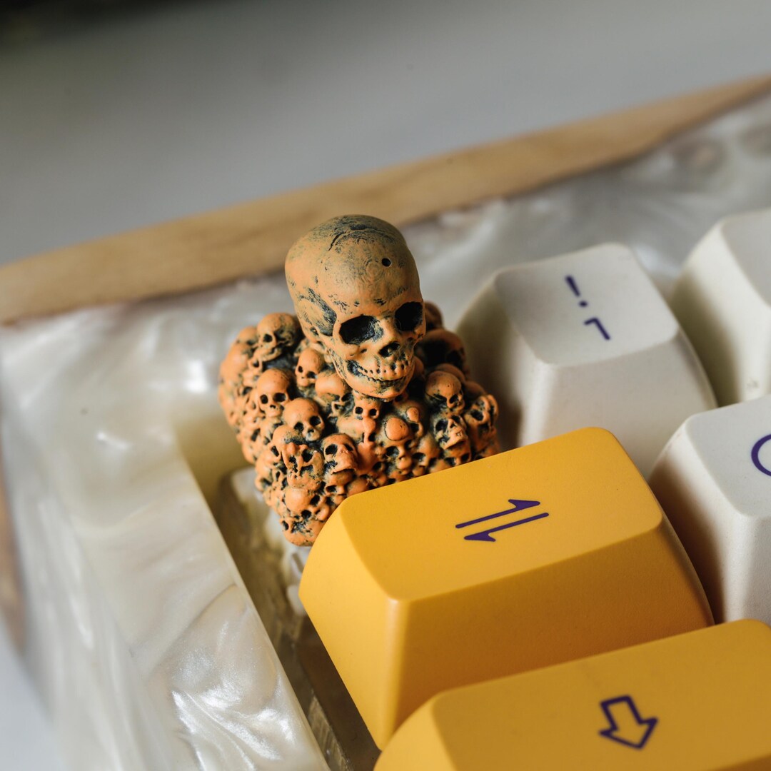Gothic Skull Cluster Resin Keycap – Handmade Limited Edition - Etsy