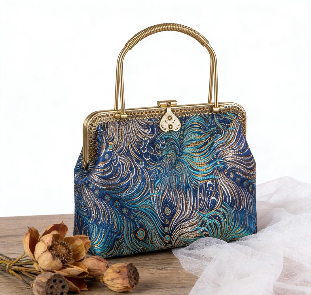 Vintage Orient Cheongsam Handbag | Blue Gold Kiss Lock Purse, Retro ...