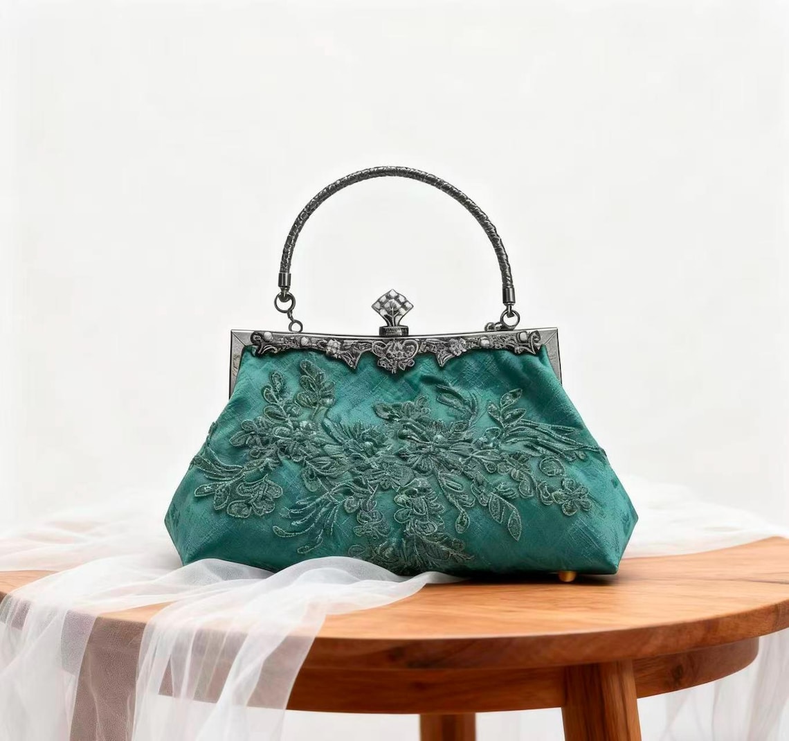 Emerald Green Embroidery Handbag | Vintage Qipao Banquet Purse | Orient ...