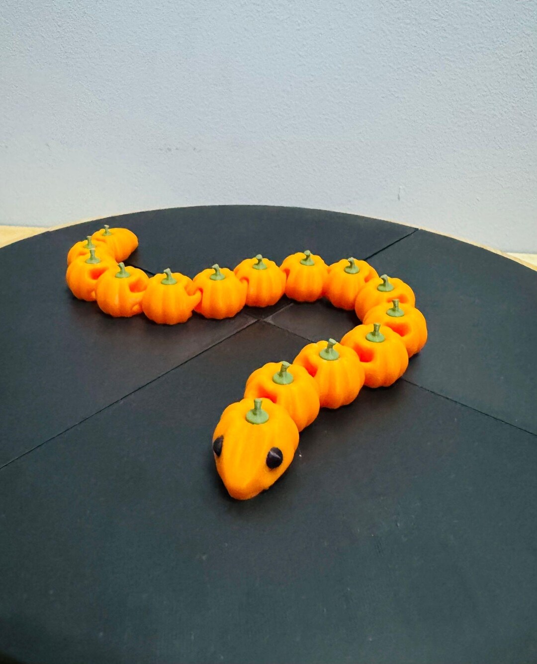 Articulated Pumpkin Snake – 3D Printed Halloween Decoration (34cm) - Etsy