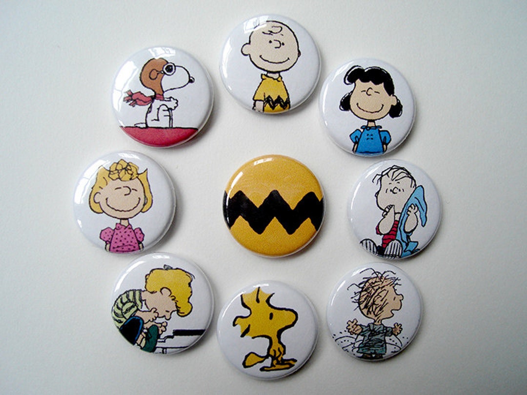 Peanuts Charlie Brown Pinback Buttons - Etsy